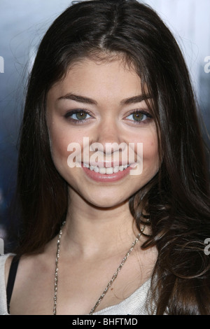 SARAH HYLAND EXTRAORDINARY MEASURES FILM PREMIERE HOLLYWOOD LOS ANGELES ...