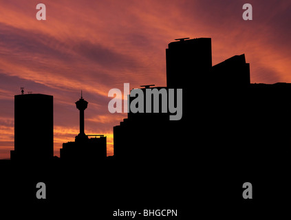 Calgary skyline at sunset illustration Stock Photo - Alamy