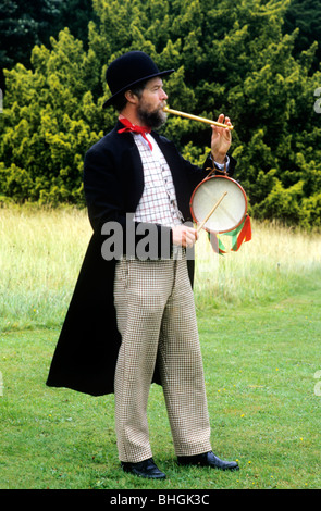 Victorian historical re-enactment Musicians music musical instruments ...