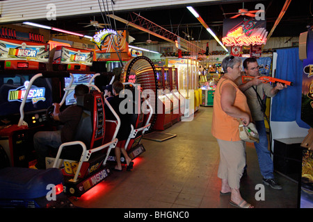 Maine Old Orchard Beach arcade Stock Photo - Alamy