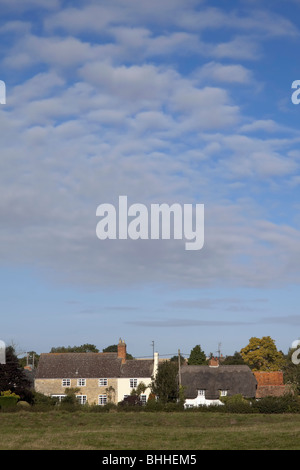village yelden bedfordshire england uk Stock Photo - Alamy