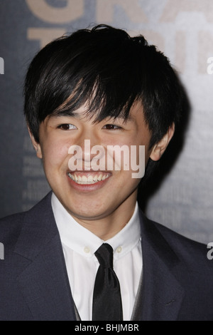 BEE VANG GRAN TORINO WORLD PREMIERE BURBANK LOS ANGELES CA USA 09 ...
