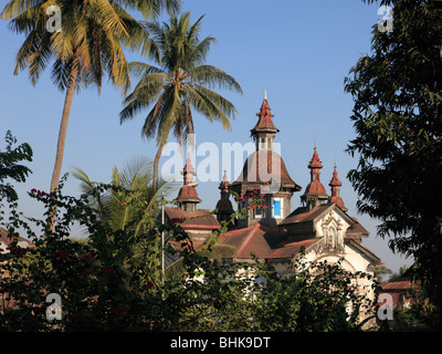 Myanmar, Burma, Yangon, Rangoon, old house, traditional architecture ...