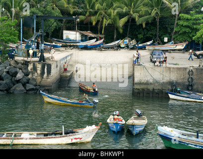 El Salvador Acajutla Port Fishing Stock Photo Alamy