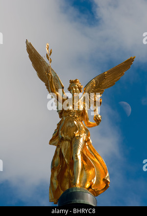 Munich, The Angel of Peace, golden angel statue on top of a monument 25 ...