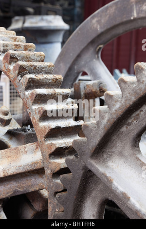 Interlocking gear cogs Stock Photo - Alamy