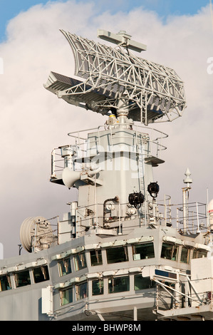Radar Mast of a Ship Stock Photo: 43146189 - Alamy