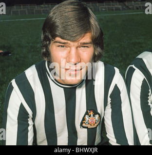 Malcolm MacDonald, Newcastle United Stock Photo - Alamy