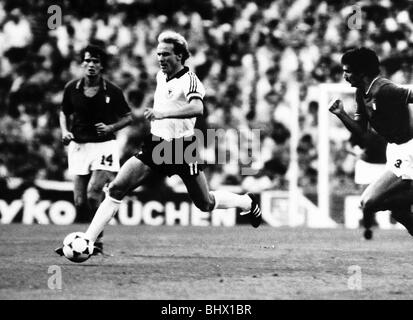 KARL HEINZ RUMMENIGGE WEST GERMANY 16 March 1986 Stock Photo - Alamy