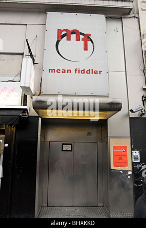 The Mean Fiddler london charring cross road Stock Photo - Alamy