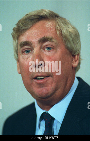 DES WILSON LIBERAL DEMOCRAT PARTY 06 February 1992 Stock Photo - Alamy