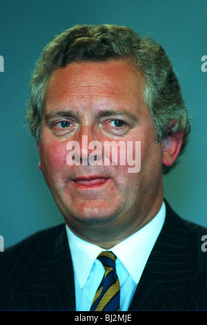 JEREMY HANLEY MP MINISTER FOR DEFENCE 27 January 1994 Stock Photo - Alamy