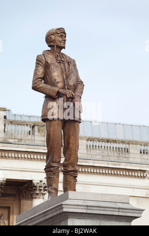 Statue of Sir Keith Park, Air Chief Marshal, London, UK Stock Photo - Alamy