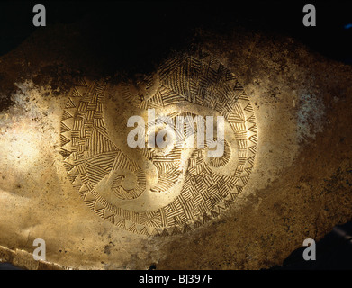 Bronze caetra shield. Iron Age. Ancient Celtiberian culture. 5th-early 6th centuries BC ...