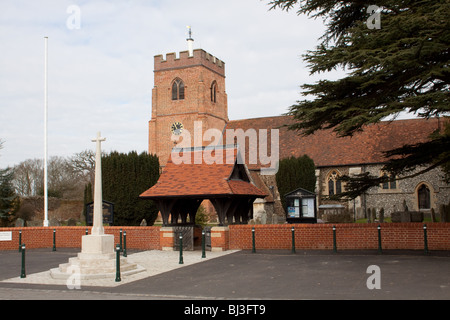 Winkfield Parish Church Stock Photo - Alamy