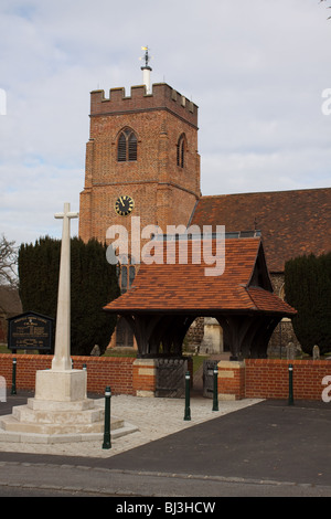 Winkfield Parish Church Stock Photo - Alamy