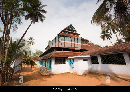 mishkal mosque calicut Stock Photo - Alamy