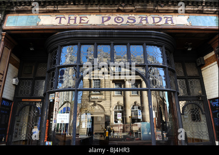 Posada pub Wolverhampton Stock Photo - Alamy