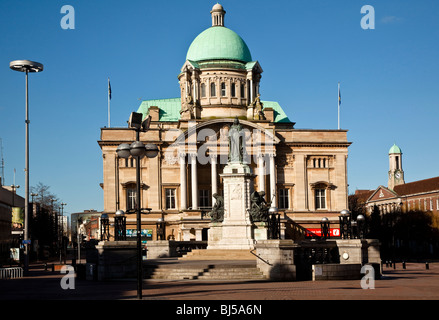 City Hall, Victoria Square, Hull. - Hull, United Kingdom : May 2022 ...