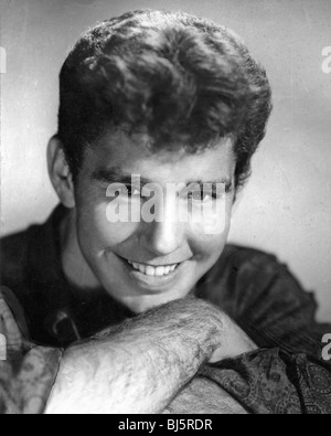 BUDDY WAYNE KNOX - US rock musician playing himself in the 1957 Warner ...