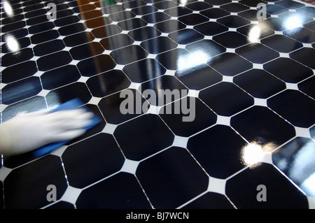 cleaning, solar cells, photovoltaics, clean up, purgation, purge ...