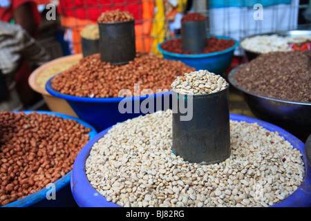 Africa Fruit Vegetable Ghana Grains Kumasi Market Stock Photo - Alamy