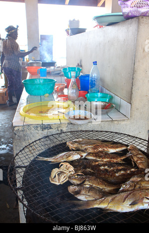 Africa Cameroon Chef Grilled Fish Kribi Meal Women Stock Photo - Alamy