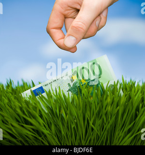 100 Euro note in green white red (Italian flag Stock Photo - Alamy