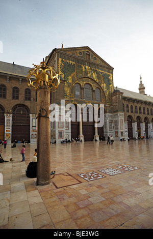 Mosaics on Great Umayyad Mosque, Damascus, Syria Stock Photo - Alamy