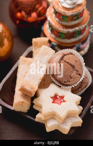 Assorted Christmas biscuits FoodCollection Stock Photo - Alamy