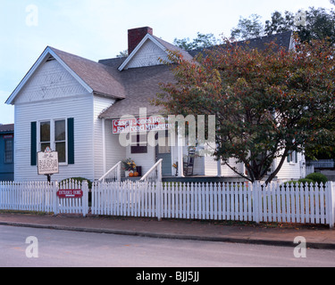 Casey Jones Home and Railroad Museum in Casey Jones Village in Jackson ...