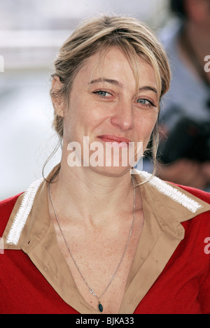 VALERIA BRUNI TEDESCHI CANNES 2005 CANNES FRANCE 16 May 2005 Stock ...