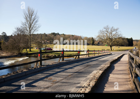 Tilford East Bridge. Crossing the river Wey, Surrey, England, UK Stock ...