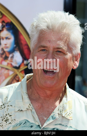 "Nancy Drew" (Premiere) Barry Bostwick 6-9-2007 / Grauman's Chinese ...