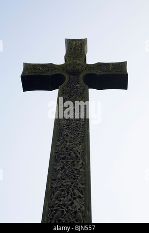 Northumbrian Cross War Memorial and Durham Cathedral, UNESCO World ...