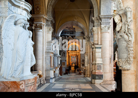 Rome - The Church of Santa Maria del Popolo Stock Photo - Alamy