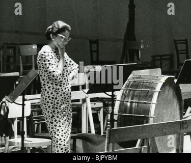 Opera singer Maria Callas at rehearsal Stock Photo - Alamy