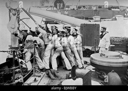 Forecastle of a ship Stock Photo: 6972801 - Alamy