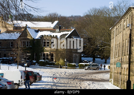 Snow in Buxton , Derbyshire , England today (Wednesday 9th November ...