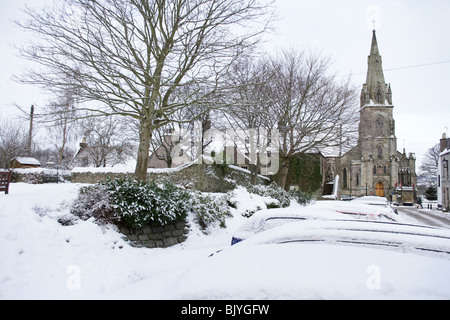 Falkland village with a covering of snow Stock Photo - Alamy