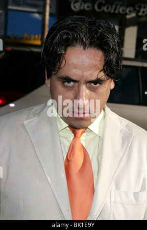 RICHARD MONTOYA ACTOR CHINESE THEATRE HOLLYWOOD LOS ANGELES USA 12/06 ...