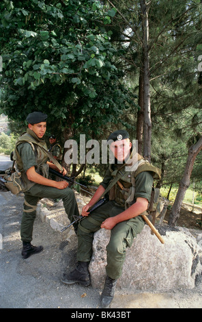 Israeli Defense Forces soldiers wearing the IDF 1st Golani Infantry ...