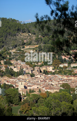 Picturesque Provence village of Cotignac Stock Photo - Alamy