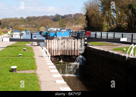Wheelton Top Lock on the Leeds & Liverpool Canal, near Chorley ...