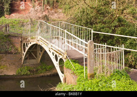 Small "cast iron bridge" crossing the river Stour in Kidderminster ...
