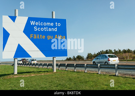 Welcome to Scotland Border sign at Berwick on Tweed Scottish Stock ...