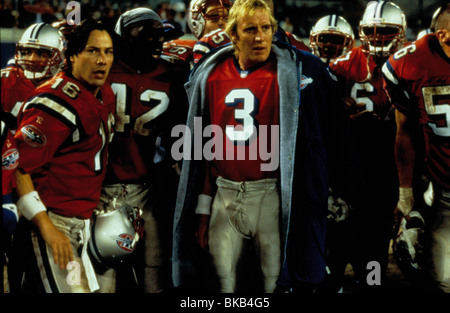 THE REPLACEMENTS (2000) KEANU REEVES REPL 005 Stock Photo - Alamy