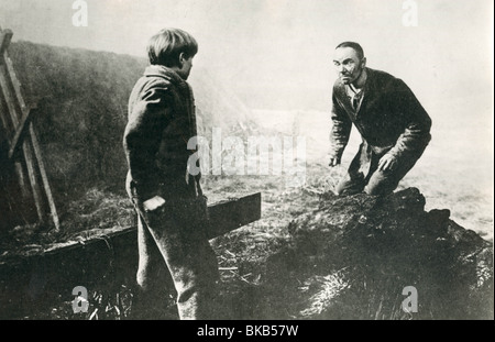 FINLAY CURRIE, ANTHONY WAGER, GREAT EXPECTATIONS, 1946 Stock Photo - Alamy