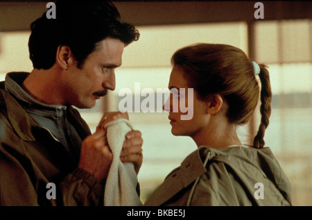 Patrick Bergin & Julia Roberts Film Sleeping With The Enemy (1991 ...