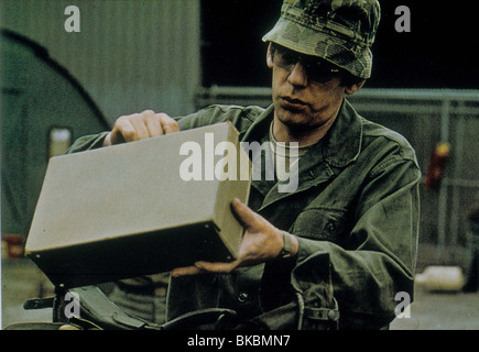M.A.S.H. (1970) MASH (ALT) DONALD SUTHERLAND, ELLIOTT GOULD MSH 018 ...